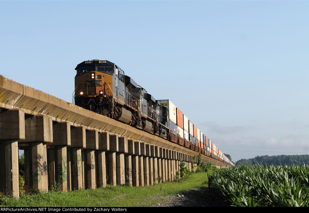 CSX 861 NS 7642 4032